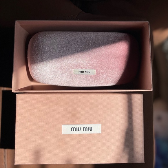Miu Miu | Accessories | Miu Miu Blush Pink Velvet Clamshell ...